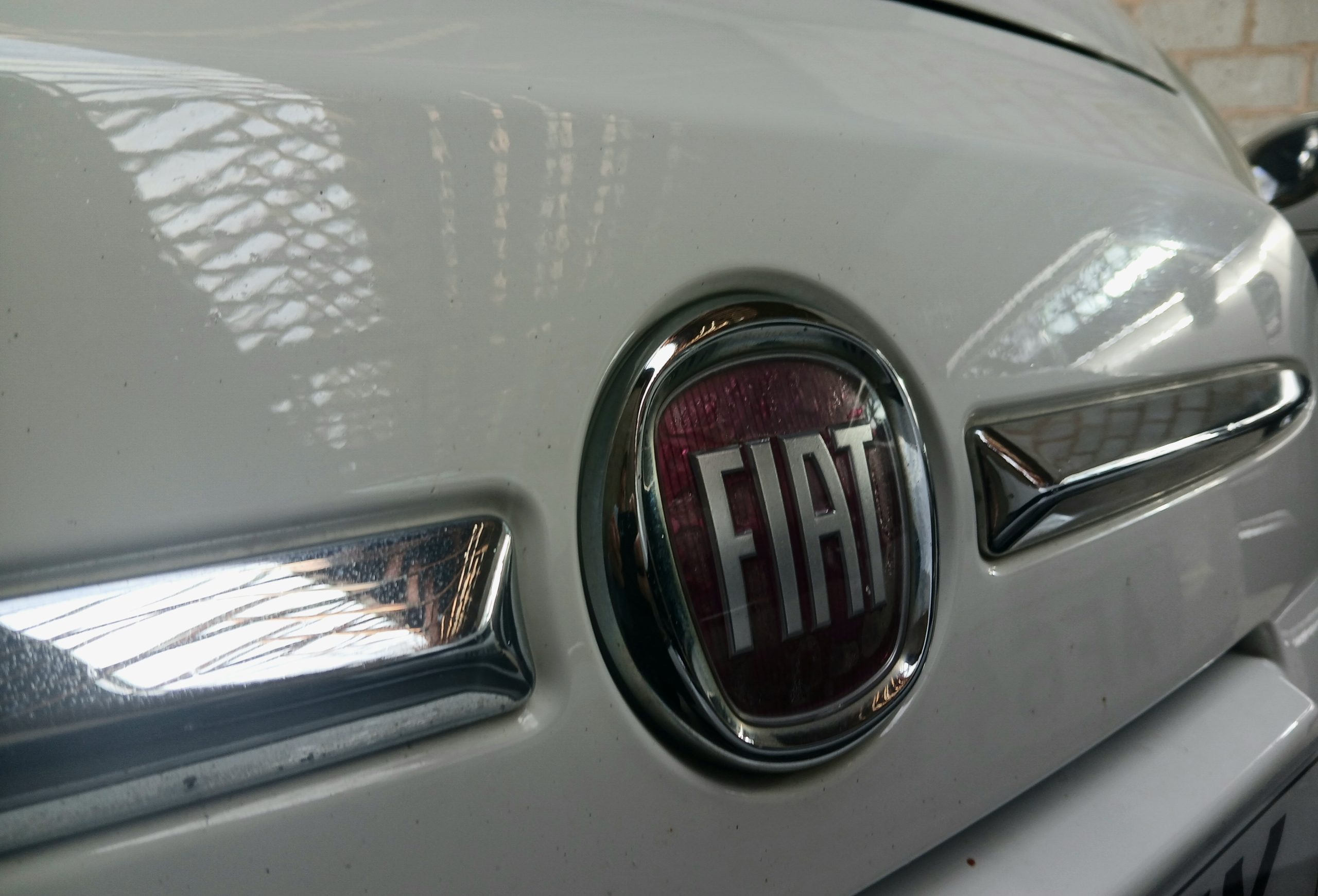 Thieves foiled by Ghost immobiliser as they tried to steal Fiat 500 ...