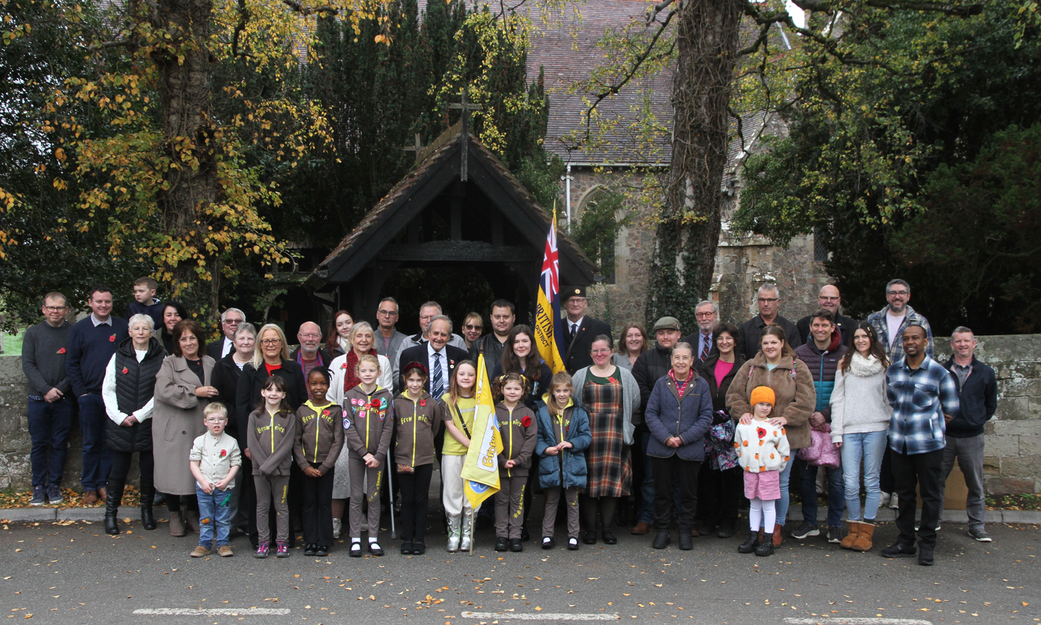 REMEMBRANCE - Wychbold gathers to pay tribute to the fallen - The ...