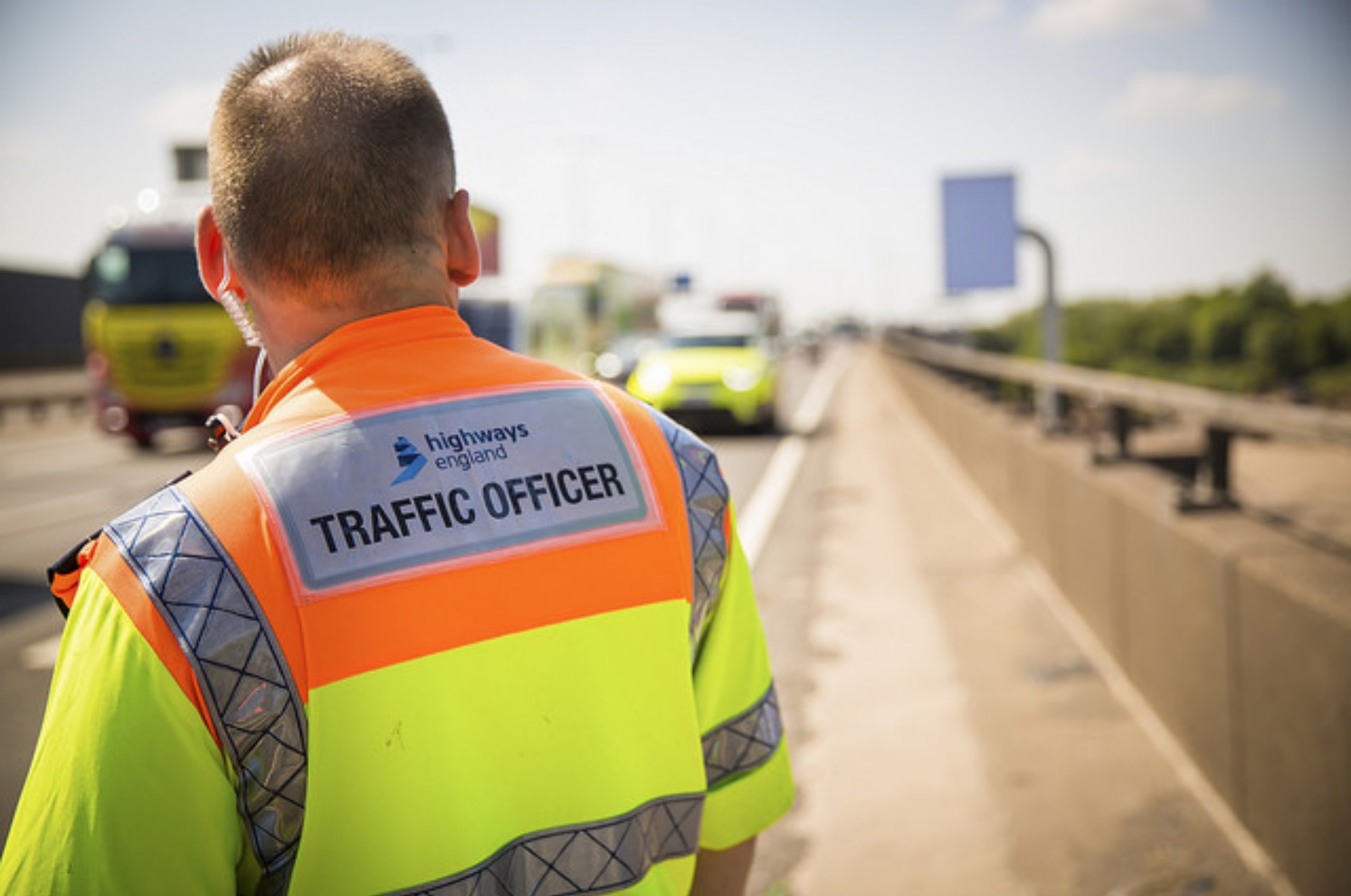 TRAVEL ALERT - M5 southbound closed between Bromsgrove and Droitwich ...
